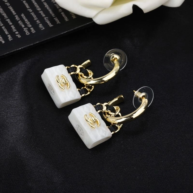 Low-cost Chanel Earrings