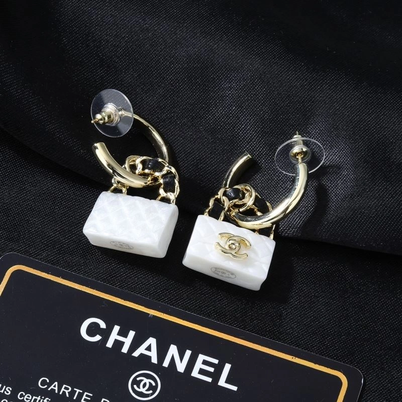 Low-cost Chanel Earrings
