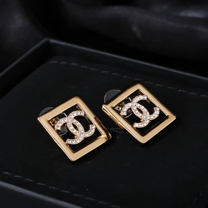 Legit Chanel Earrings