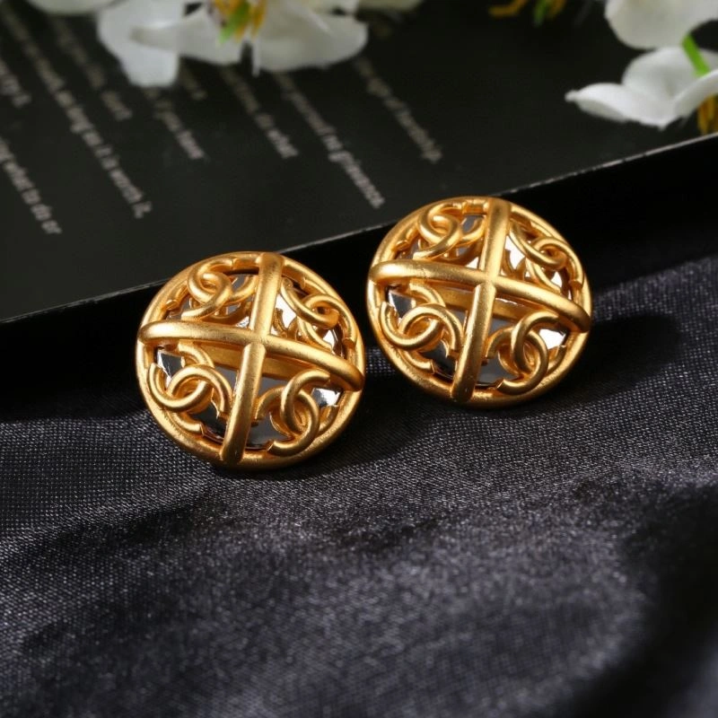 High accuracy Chanel Earrings