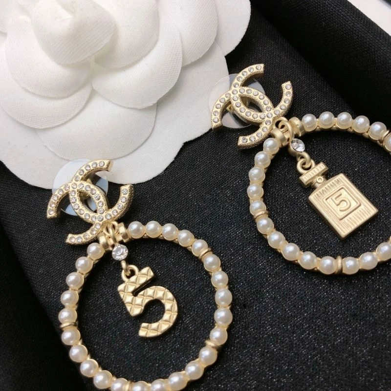 High accuracy Chanel Earrings