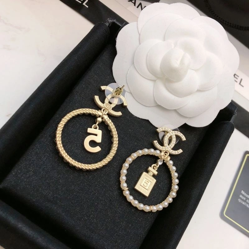 High accuracy Chanel Earrings