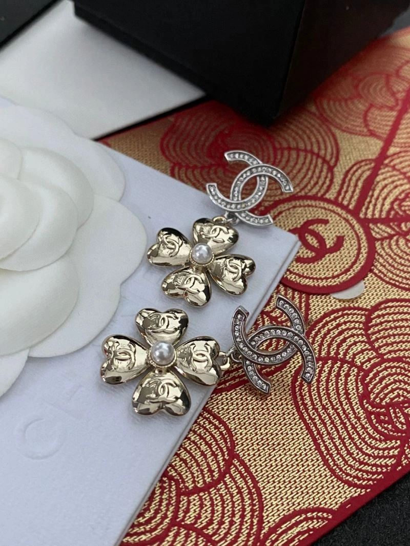 High accuracy Chanel Earrings