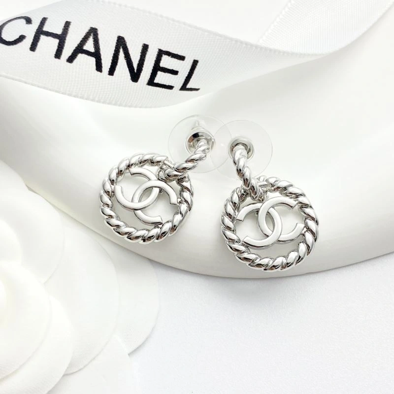 High accuracy Chanel Earrings