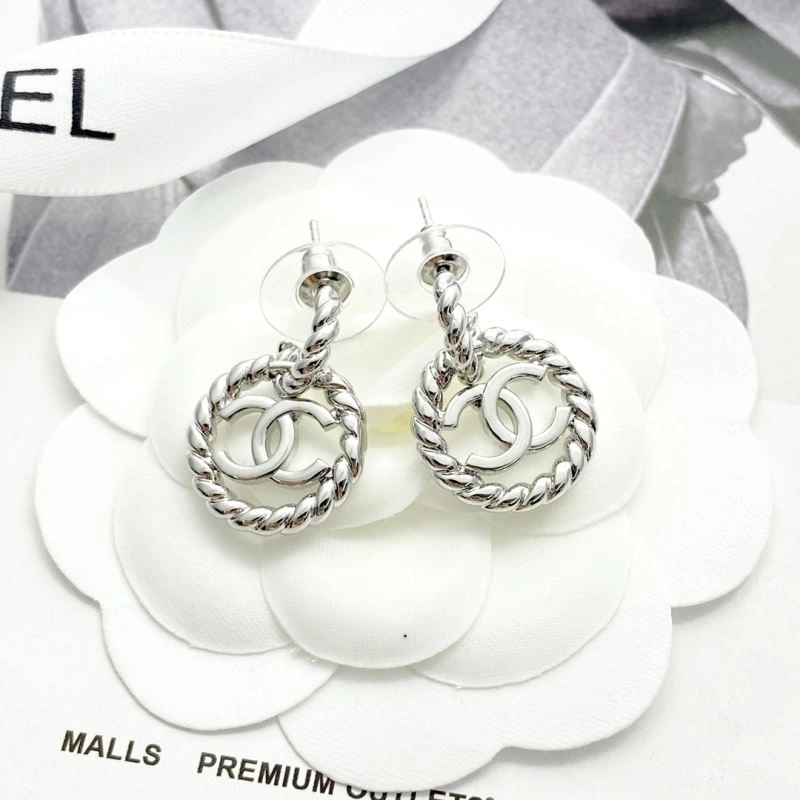 High accuracy Chanel Earrings