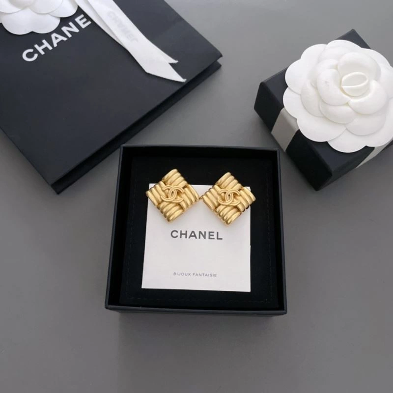 Discounted Chanel Earrings