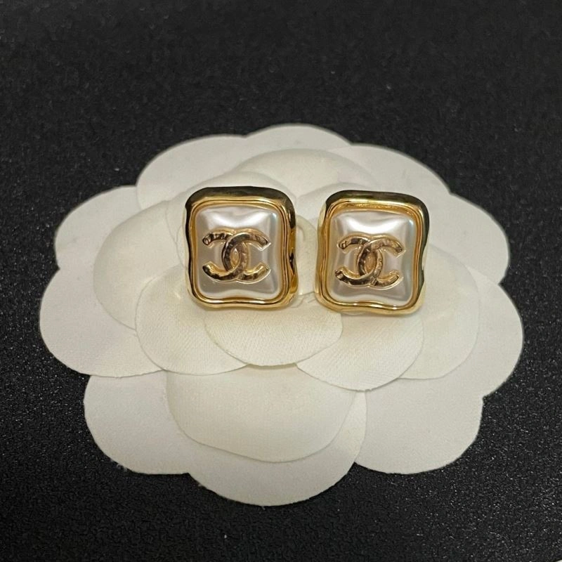 High fidelity Chanel Earrings
