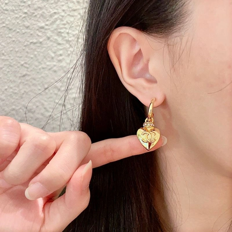Low-cost Chanel Earrings