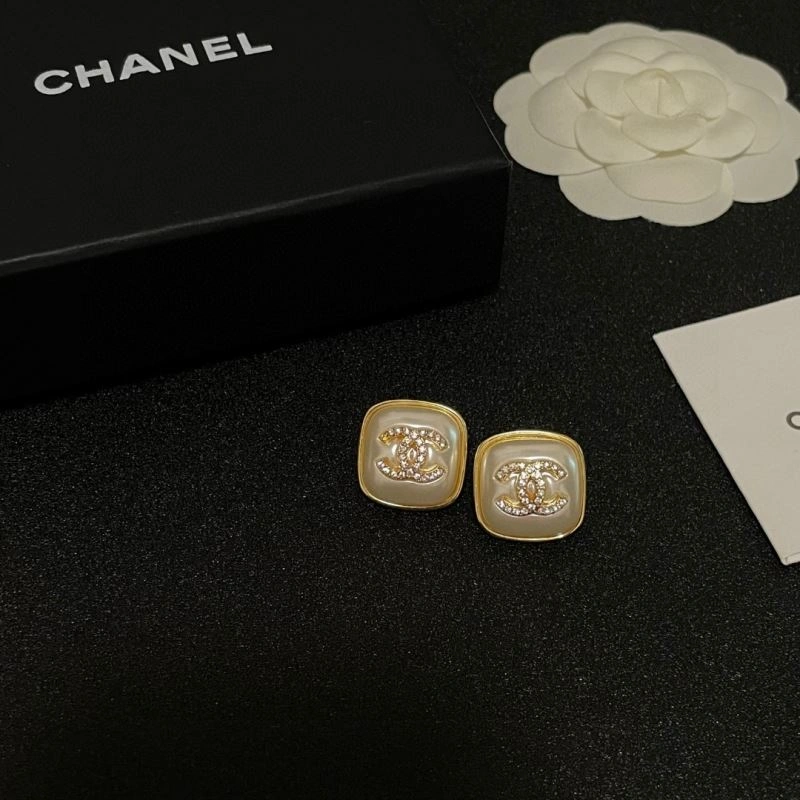 High fidelity Chanel Earrings