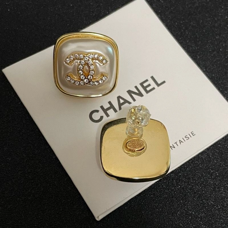 High fidelity Chanel Earrings