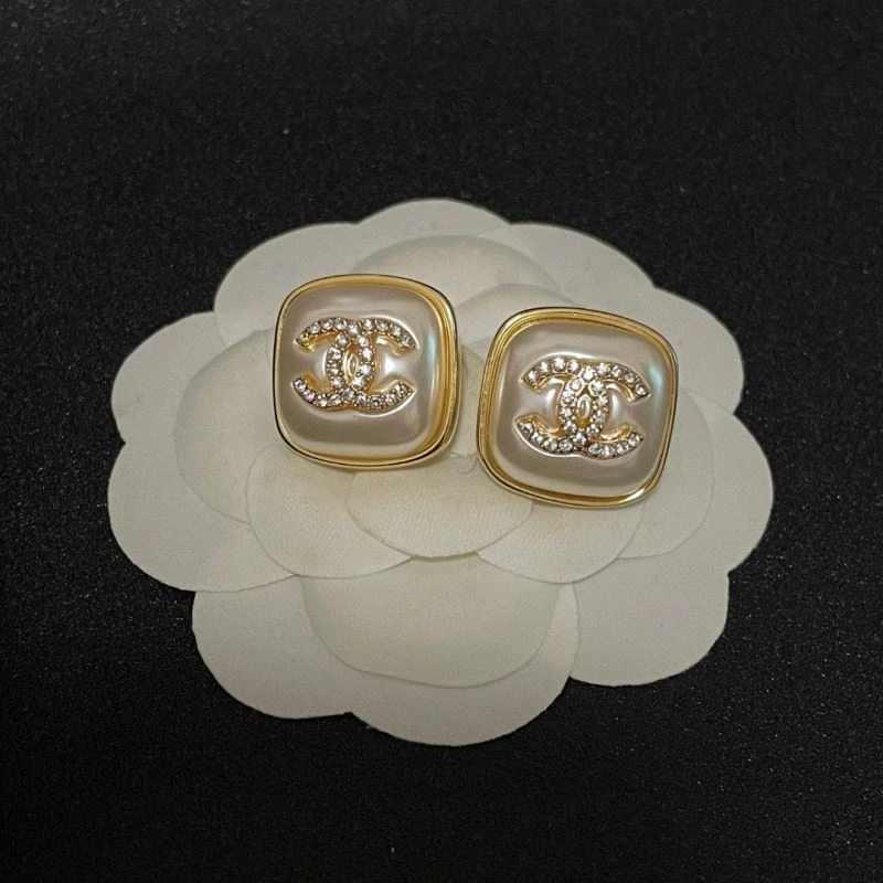 High fidelity Chanel Earrings