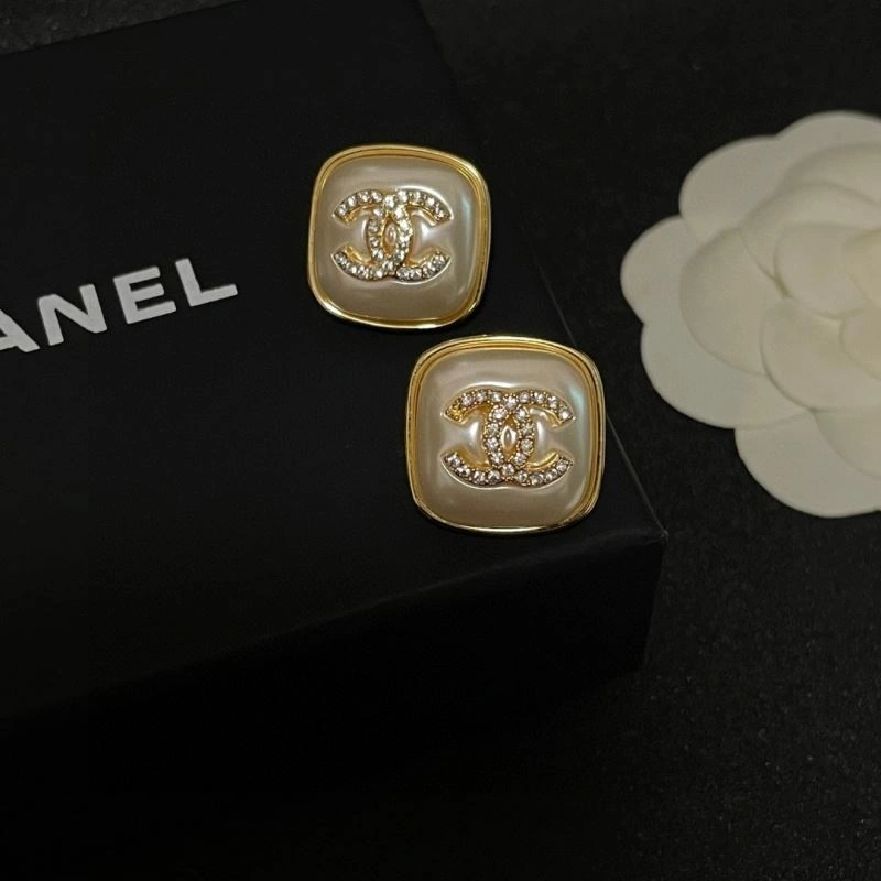 High fidelity Chanel Earrings