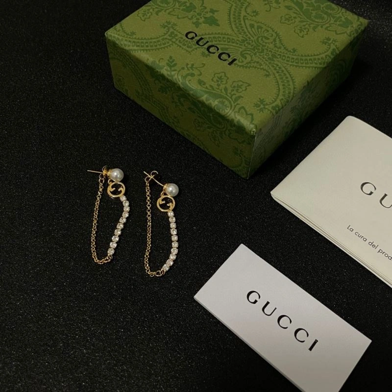 Top match Chanel Earrings