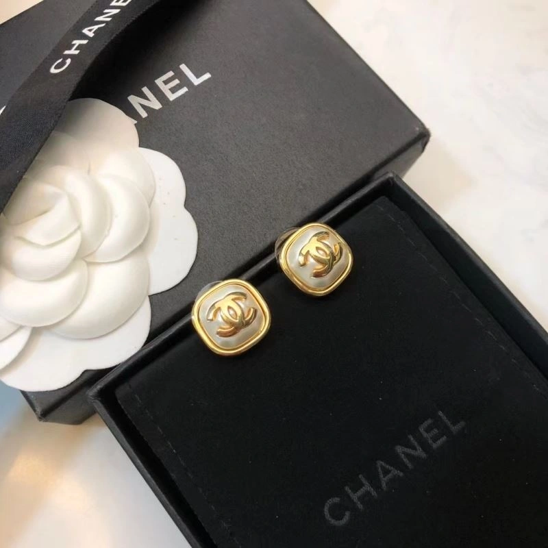 Accurate model Chanel Earrings