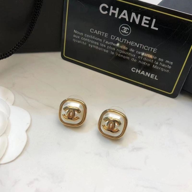 Accurate model Chanel Earrings