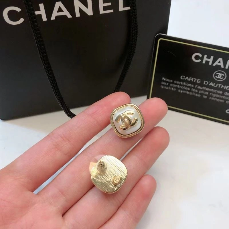 Accurate model Chanel Earrings
