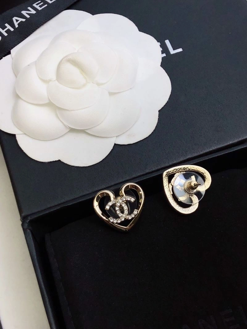 High accuracy Chanel Earrings