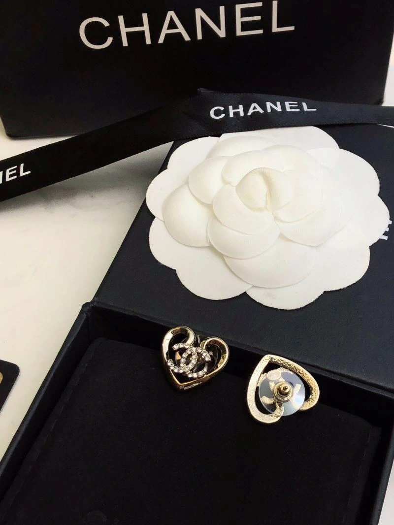 High accuracy Chanel Earrings