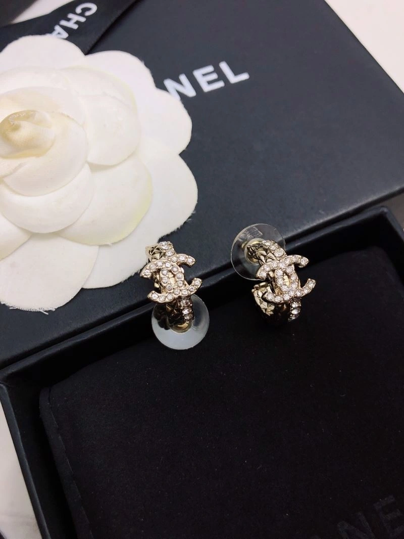 High accuracy Chanel Earrings