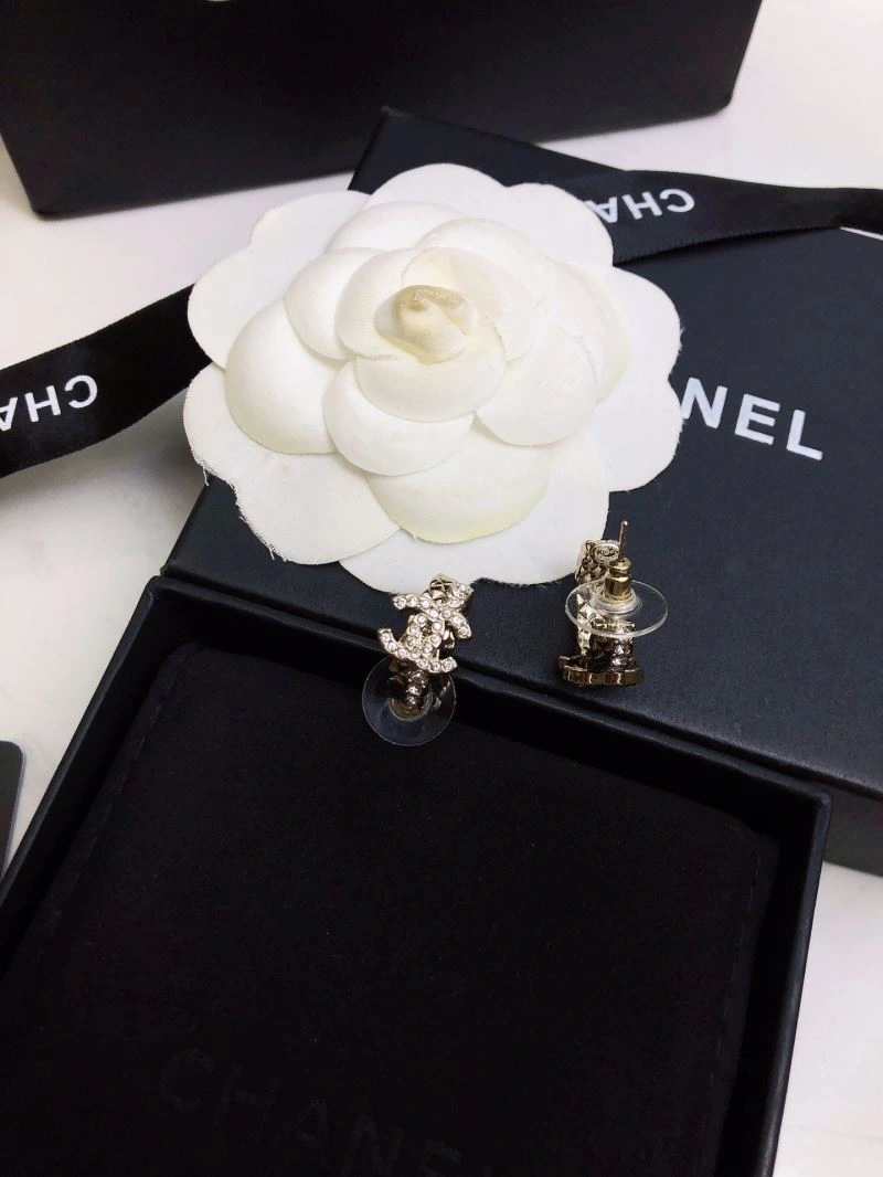 High accuracy Chanel Earrings