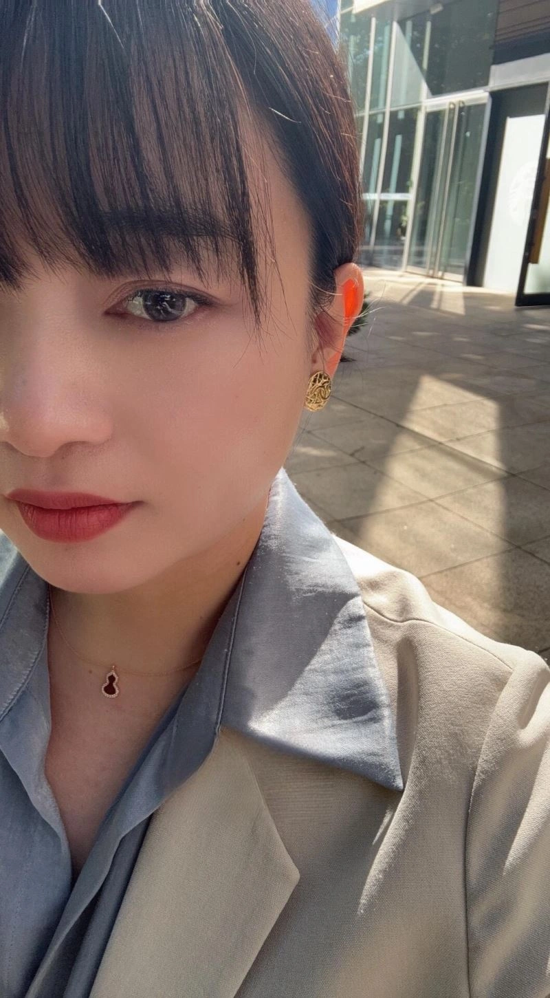 Accurate model Chanel Earrings