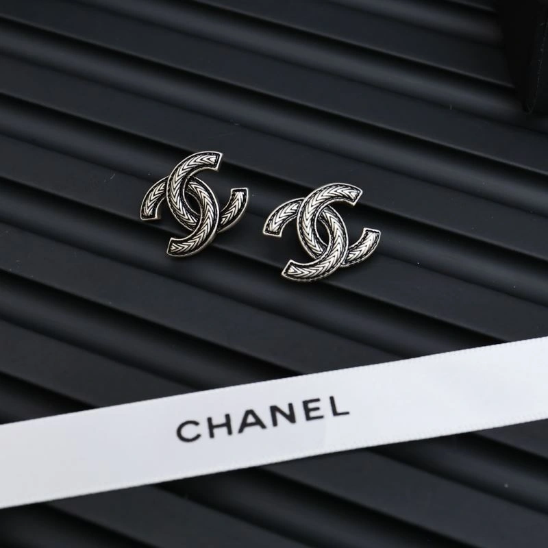 Low-cost Chanel Earrings