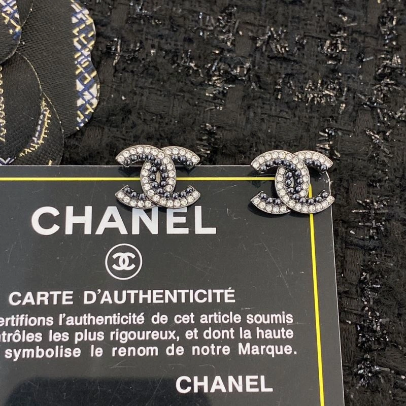 Top mirror Chanel Earrings