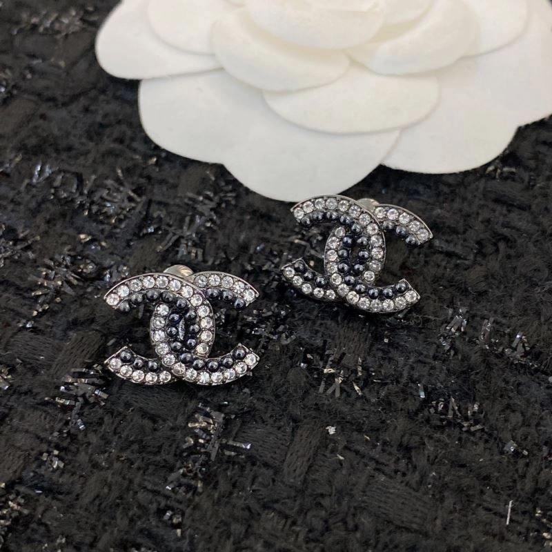 Top mirror Chanel Earrings