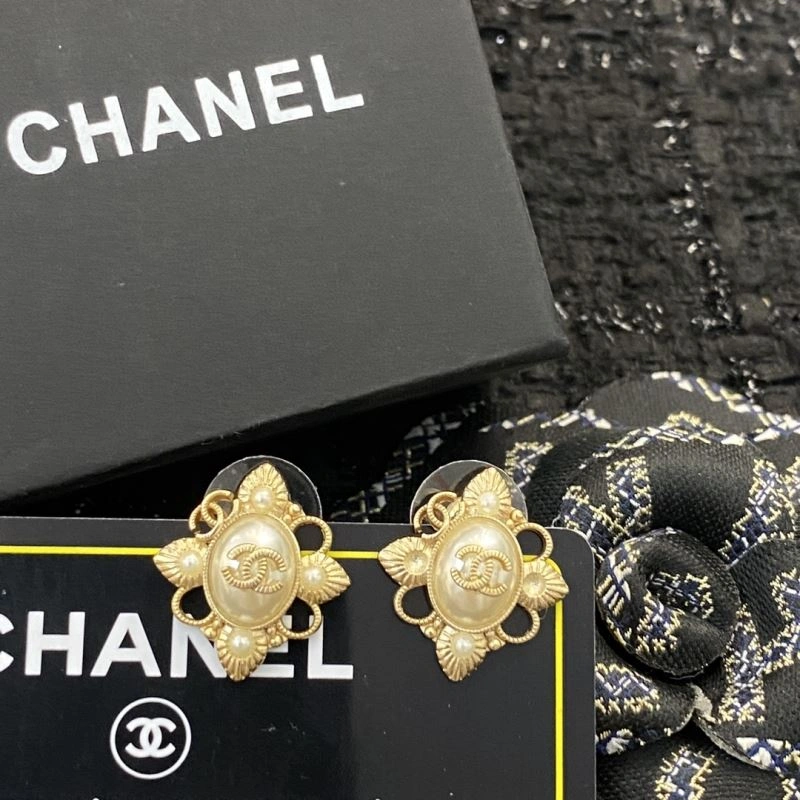 Low-cost Chanel Earrings