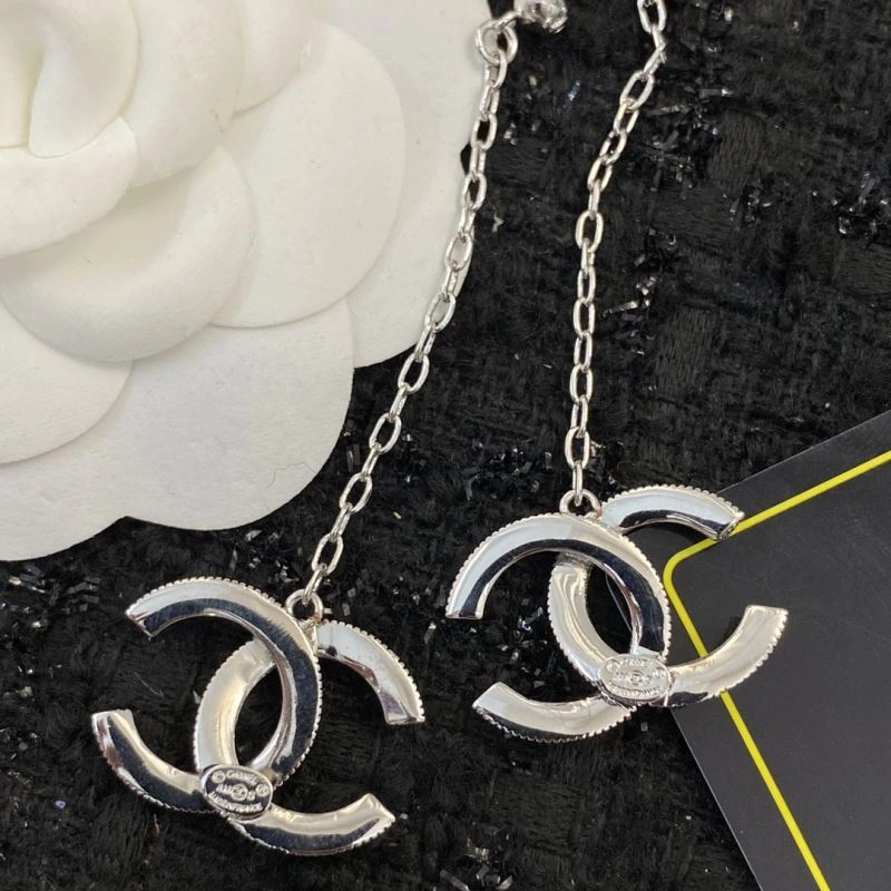 High accuracy Chanel Earrings