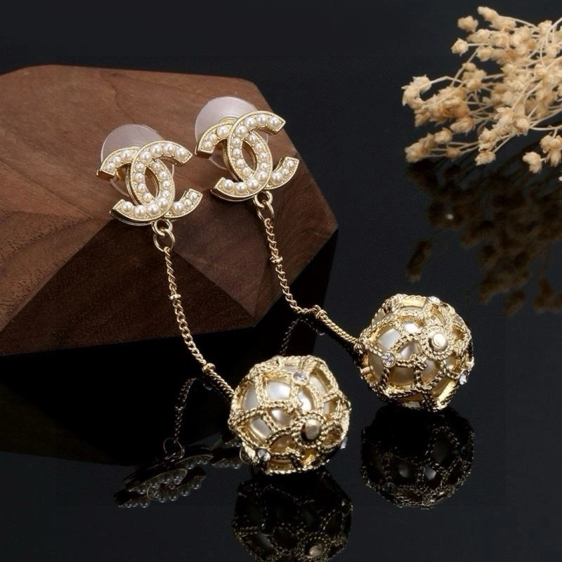 High accuracy Chanel Earrings