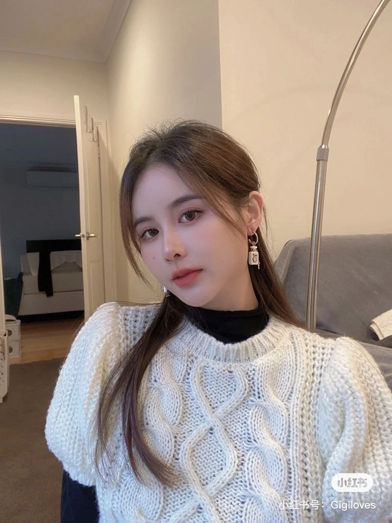 Top match Chanel Earrings