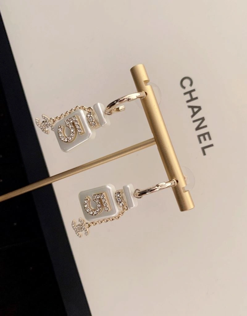 Top match Chanel Earrings