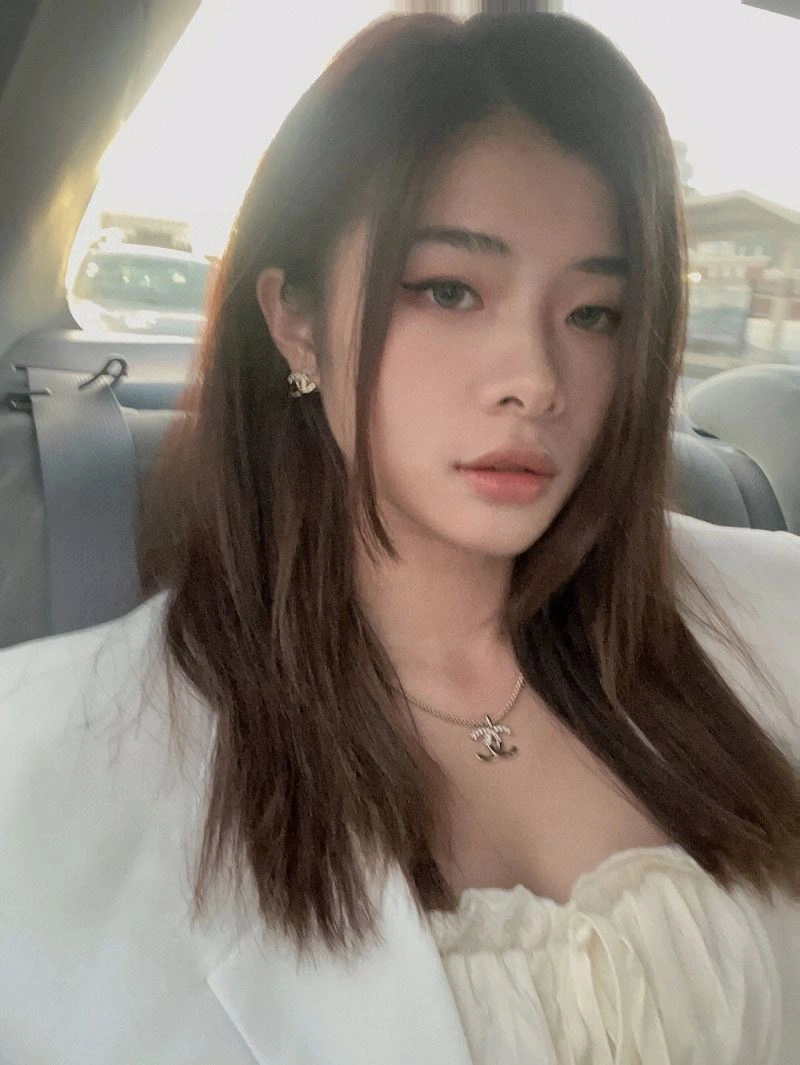Low-cost Chanel Earrings