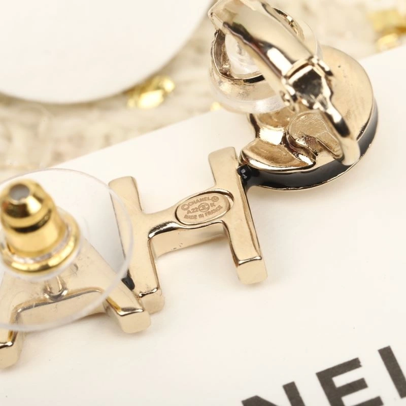 Low-cost Chanel Earrings