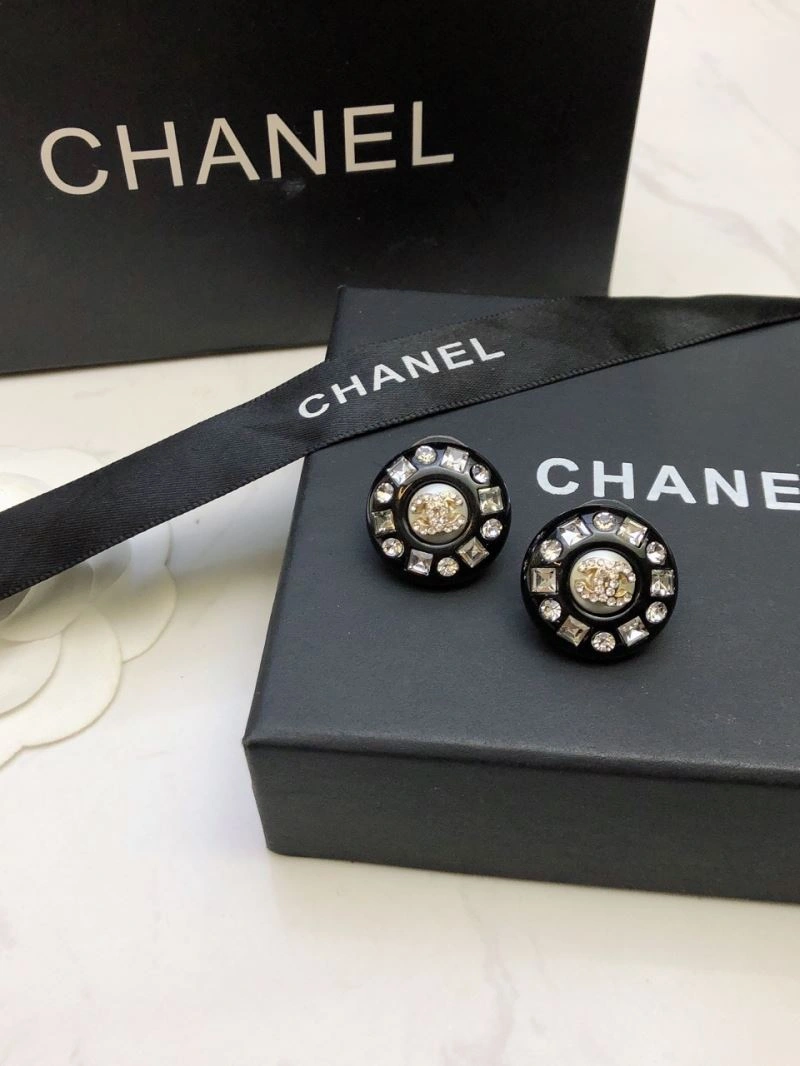Low-cost Chanel Earrings