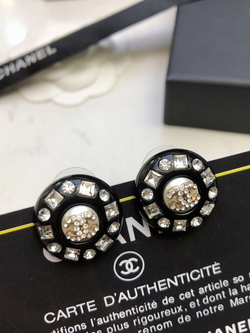 Low-cost Chanel Earrings