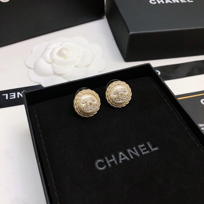 Low-cost Chanel Earrings