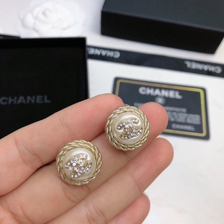 Low-cost Chanel Earrings