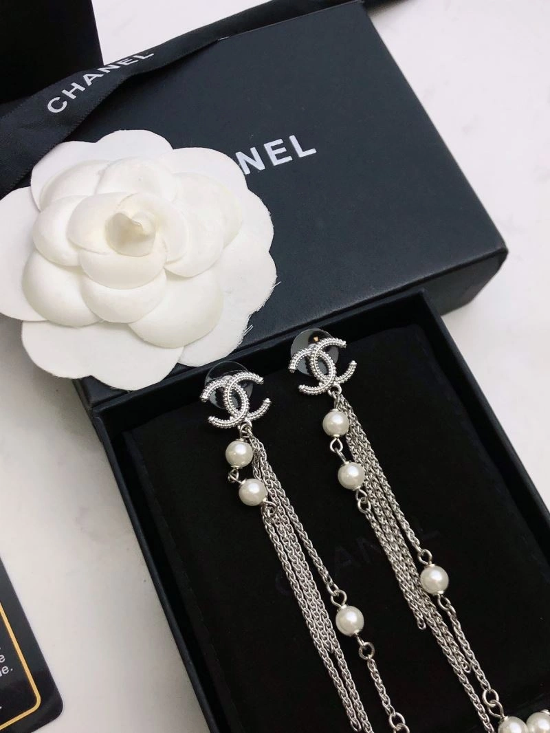 High accuracy Chanel Earrings