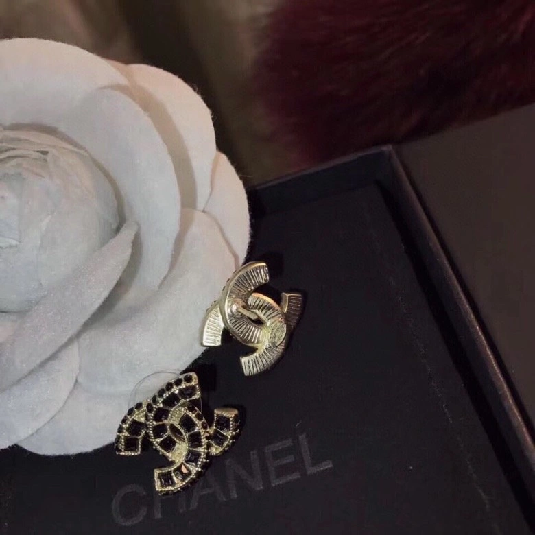 Bargain Chanel Earrings