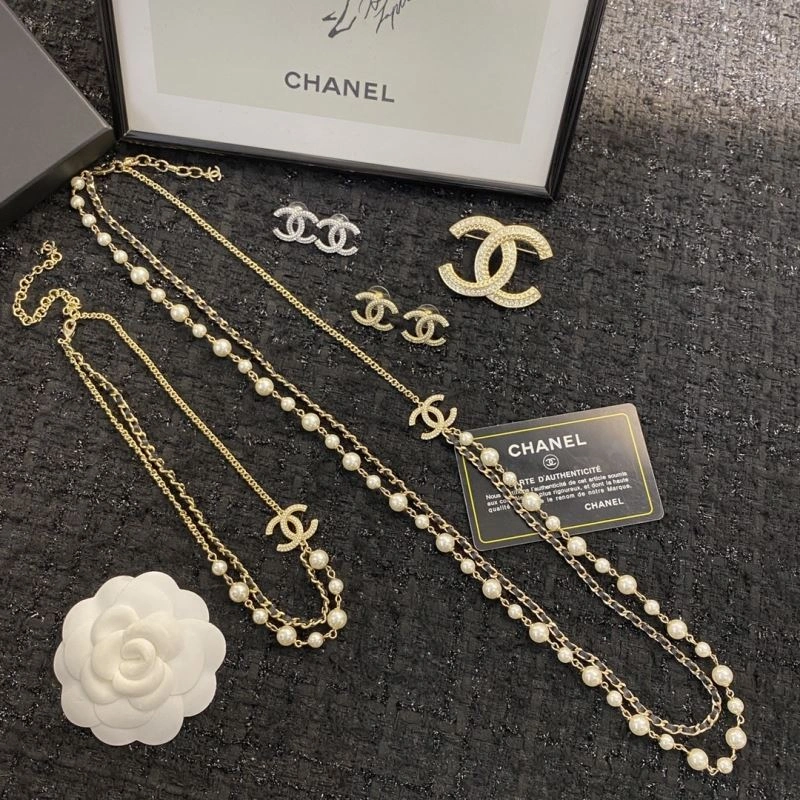 Low-cost Chanel Earrings