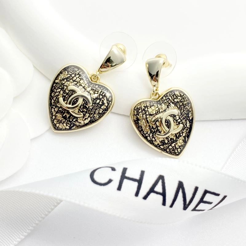 Top match Chanel Earrings