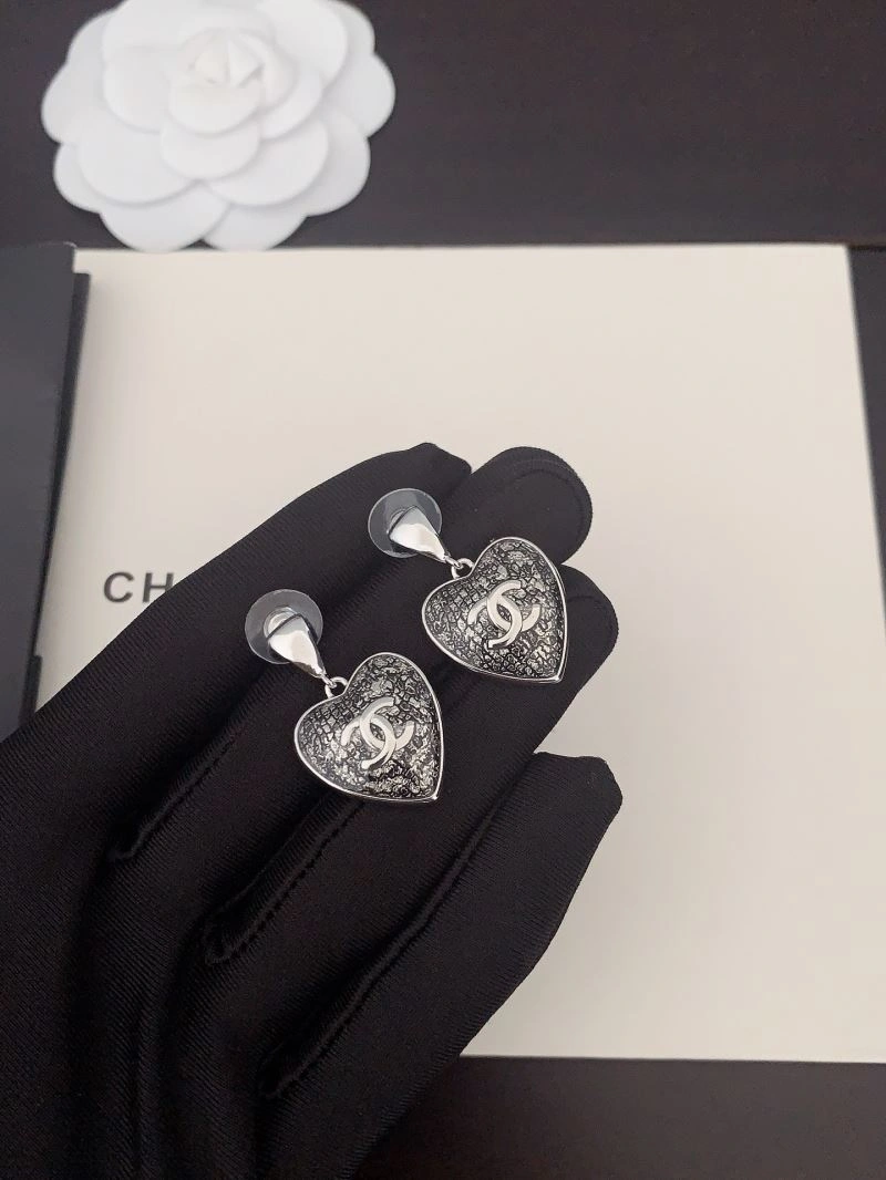 Top match Chanel Earrings
