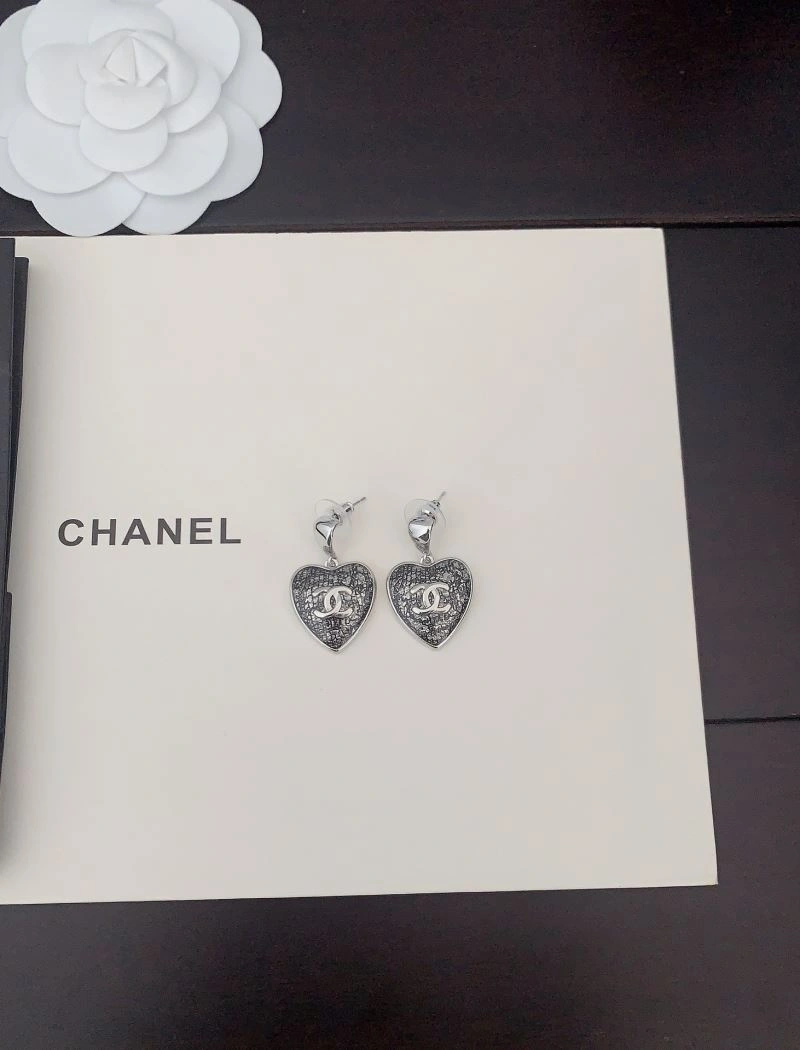 Top match Chanel Earrings