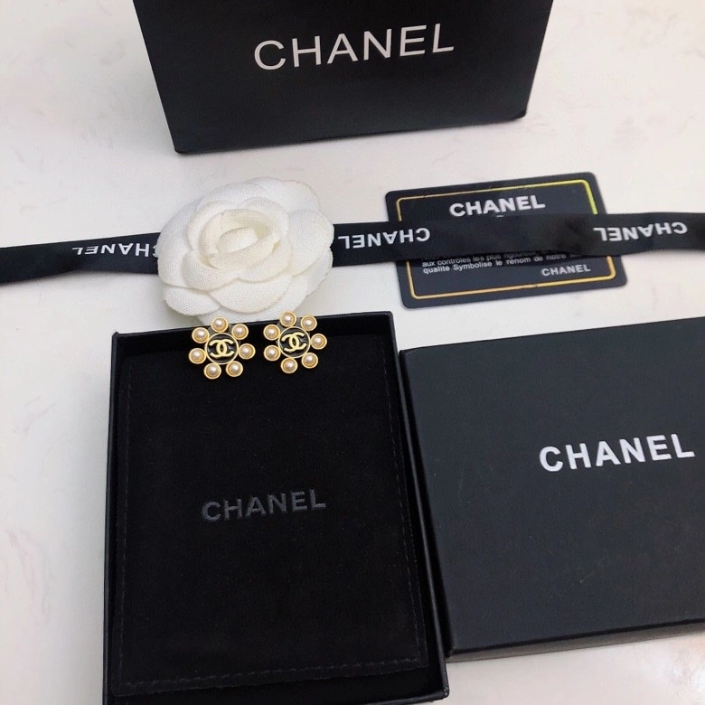 Discounted Chanel Earrings