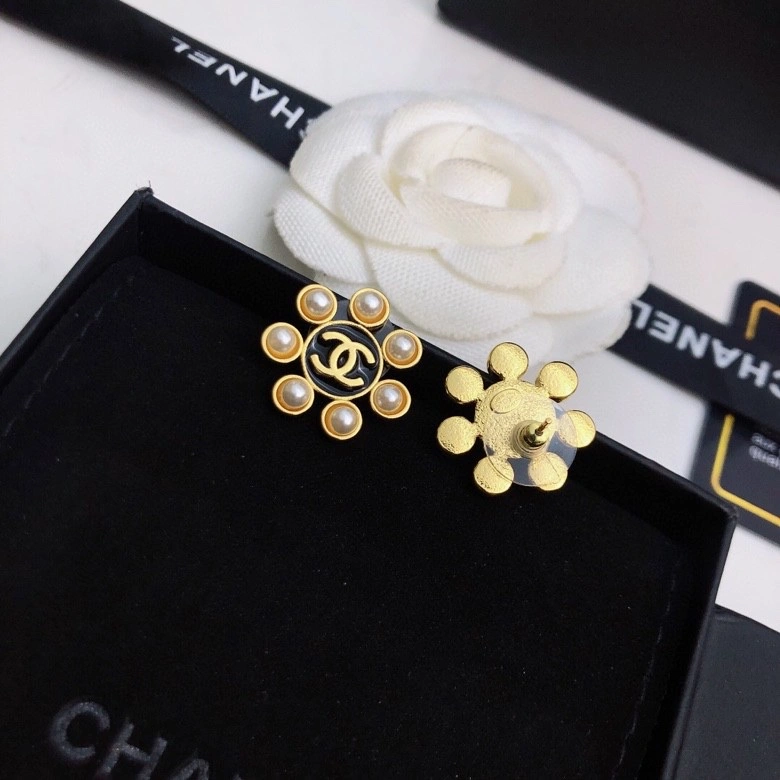 Discounted Chanel Earrings