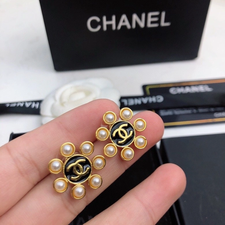 Discounted Chanel Earrings