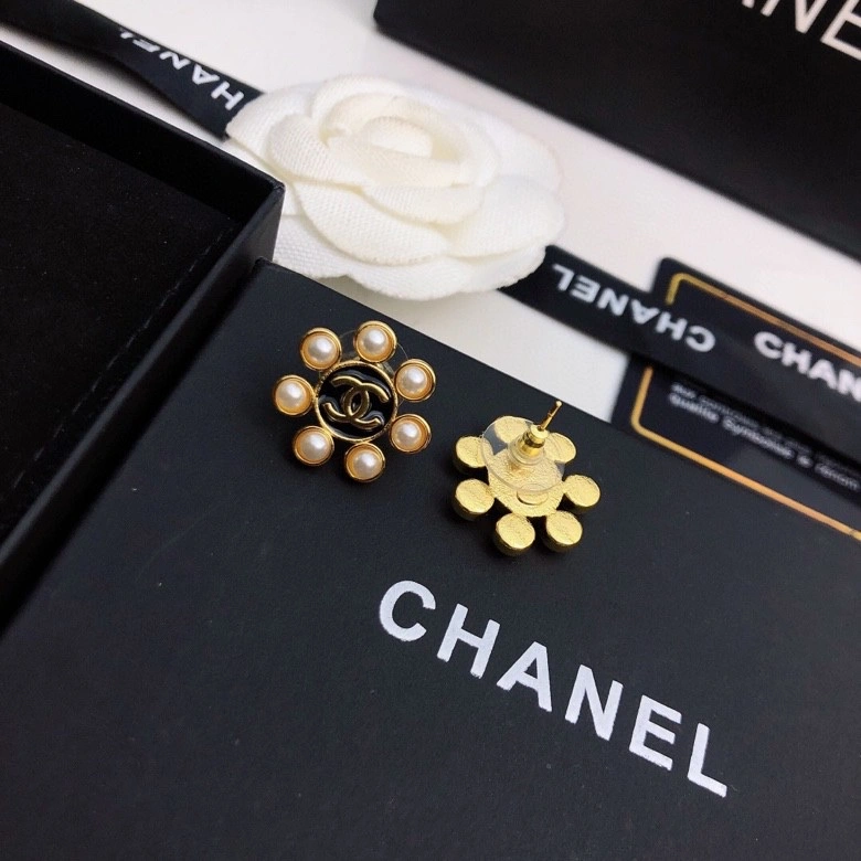 Discounted Chanel Earrings