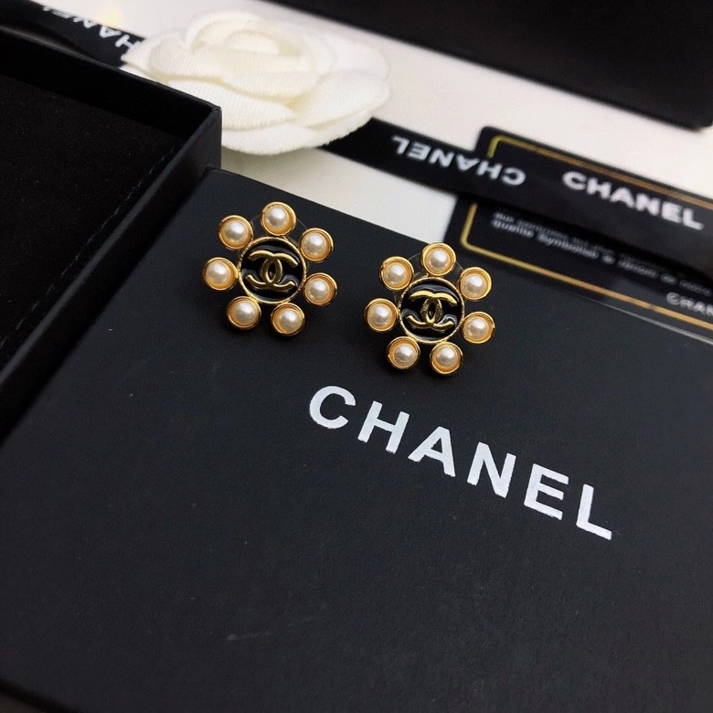 Discounted Chanel Earrings